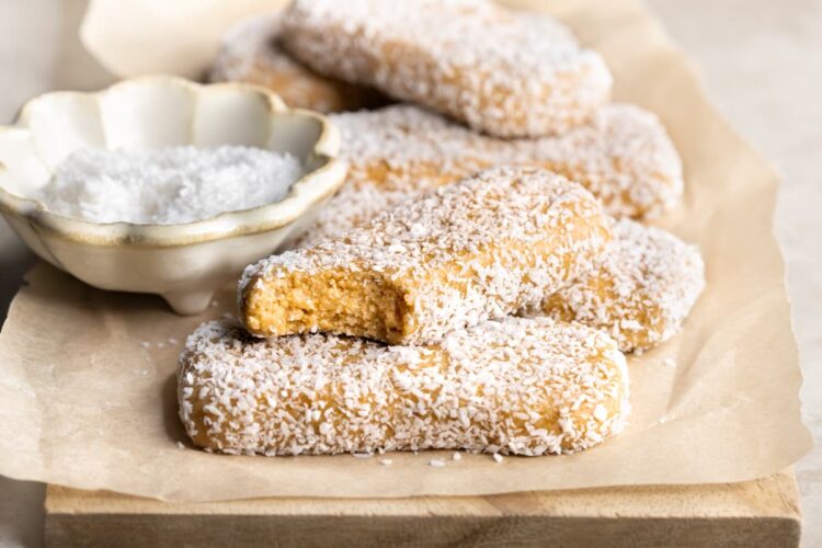 Clean Protein Bars Recipe - Real Food Healthy Body (RFHB)
